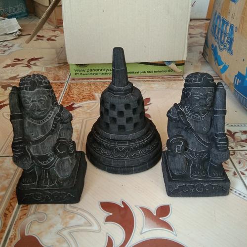 Jual SATU SET PATUNG GUPALA PENJAGA PINTU & STUPA BOROBUDUR - BAHAN ...