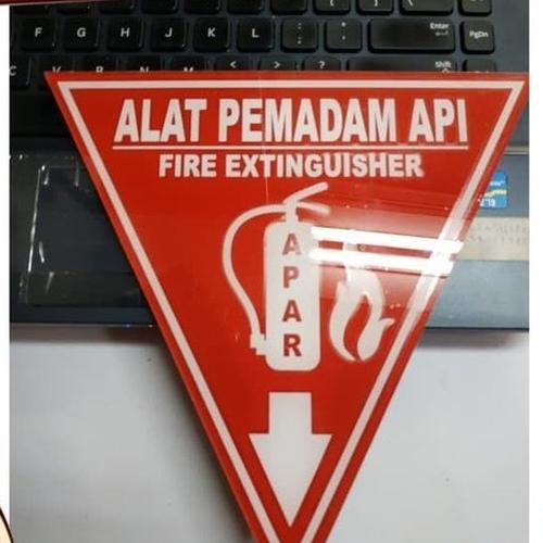 Jual AKRILIK APAR SEGITIGA 30X30CM RAMBU K3 SIGN LABEL PEMADAM ...