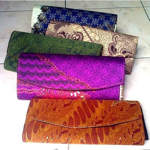 Jual SOUVENIR DOMPET BATIK LIPAT / DOMPET PESTA / UKURAN JUMBO ( 26 CM ...