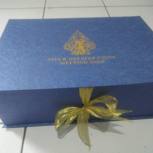 Jual Custom box. Giftbox, Kotak kado,Box satuan, Hardbox, hampers ...