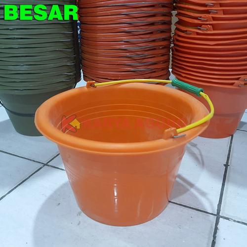 Jual Ember Cor Plastik BESAR Anti Pecah ORANGE / Adukan Air Proyek Bangunan - Kota Makassar ...