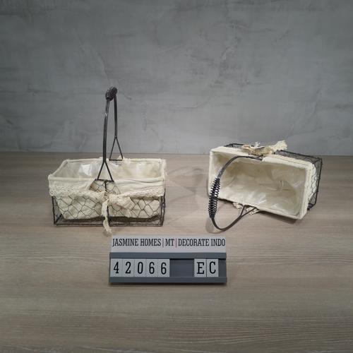 Jual Vase bunga besi/Pot bunga besi petak hitam 42066 - Kota Pekanbaru ...
