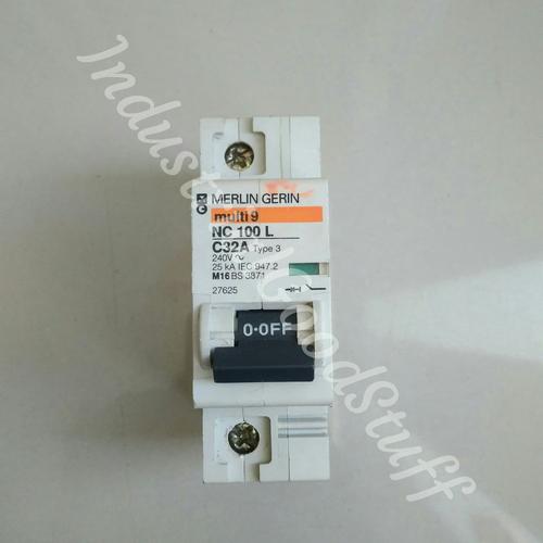 Jual Merlin Gerin MCB Breaker 1 Phase NC100L C32A 32A - Kota ...