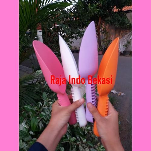 Jual SEKOP PLASTIK NKT WARNA UNGU ORANGE PINK PUTIH - SEKOP TAMAN WARNA ...