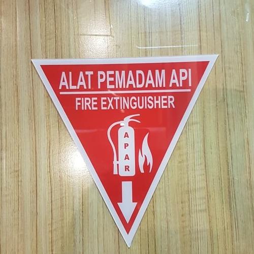 Jual SIGN AKRILIK SEGITIGA APAR REFLEKTIF 20X20CM AKRILIK ALAT PEMADAM ...