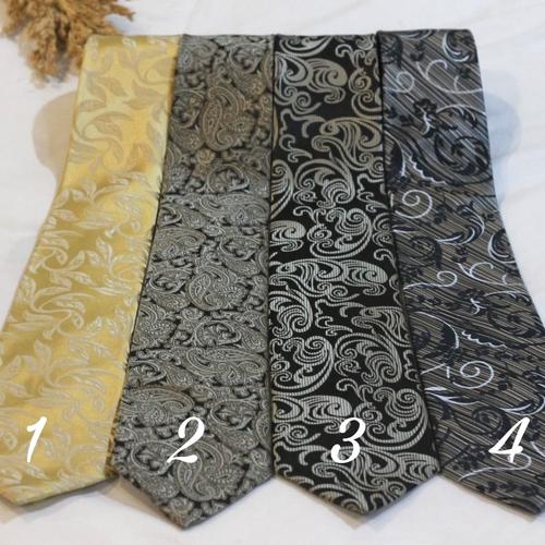 Jual Dasi motif batik EMAS GOLD HITAM PUTIH ROYAL import LUXURY SIAP ...