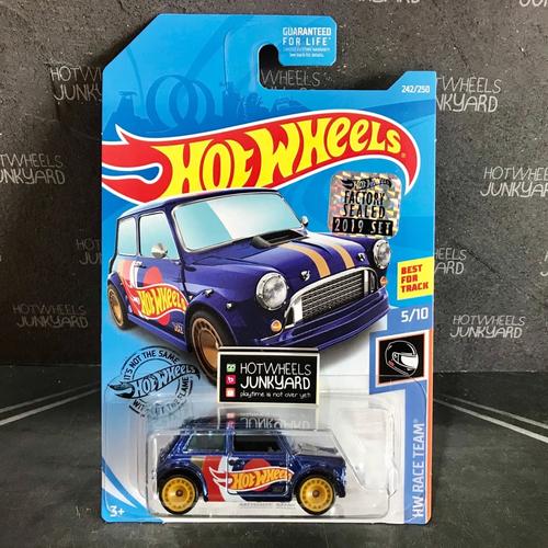 Jual Hot Wheels Morris Mini Factory Sealed 2019 Super TH THS Mini ...