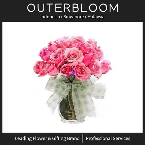 Promo Bunga Meja Tamu - 2 Dozen of Pink Roses In A Vase Cicil 0% 3x ...