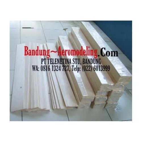 Jual Balsa Sheet 3mm u/ Maket Model Statik & Kerajinan 80mm(L)x930mm(P ...