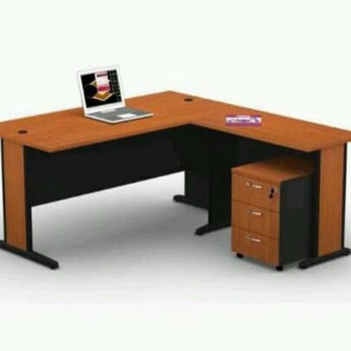 Jual Meja Kantor Modera V Class Bentuk L, Ukuran Meja Utama 160 Cherry ...
