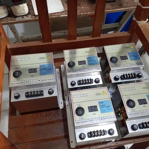 Jual Battery Charger Panel ATS 10 Amper - Kota Pangkal Pinang - Divine ...