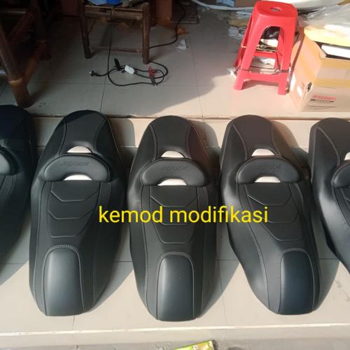 Jual jok x-max/jok custom yamaha X-Max/jok xmax variasi model Eropa ...