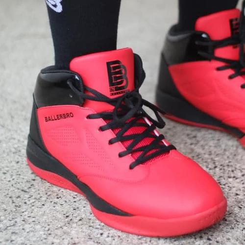 Jual Sepatu Basket BALLERBRO BB1 - Merah, 44 terjamin - Jakarta Barat ...