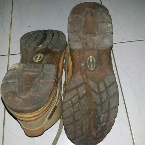 Jual Sepatu Safety Jogger Orisinal Seken Size 44 Desert Sand - Jakarta ...