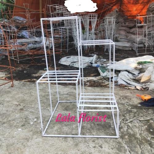 Jual rak tanaman kubus mini 4 tingkat / rak besi / rat tanaman hias ...