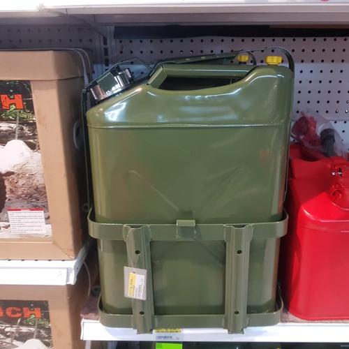 Jual jerigen besi krisbow / steel jerrycan / oil tank kapasitas 20 ltr ...