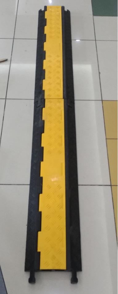 Jual Cable Ramp Protector Road Speed Bump,pengaman Kabel Jalan 2 Jalur ...