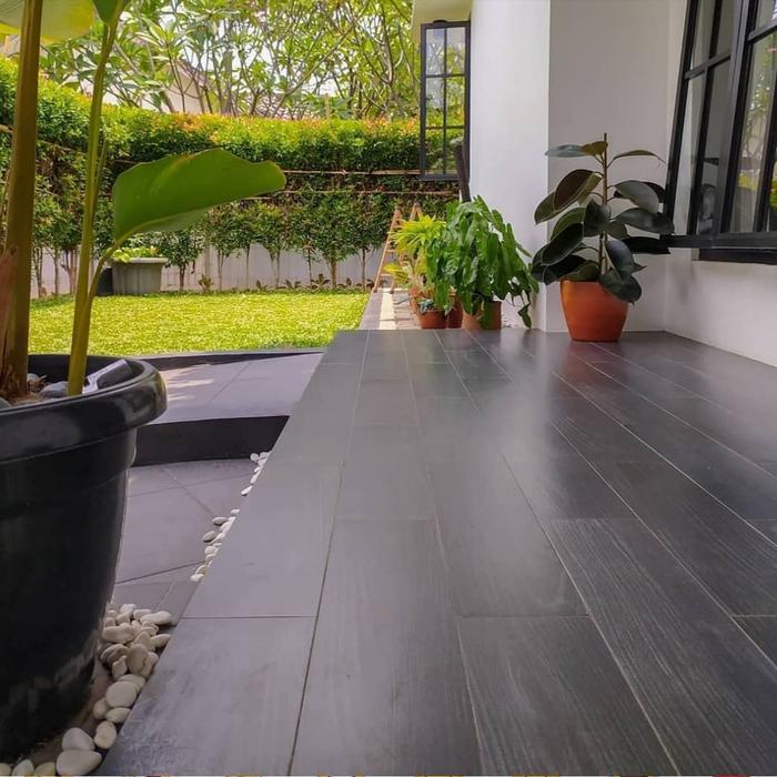 Jual CEDAR NERO 90X15/GT912204R/ROMAN GRANIT/LANTAI HITAM/KERAMIK ...