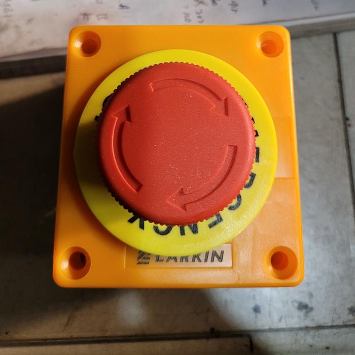 Jual Emergency Stop Push Button Box - Kab. Bogor - WD Tangerang | Tokopedia