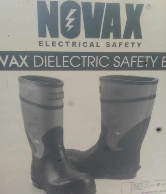 Jual Novax Dielectric Safety Boots 20kV / Sepatu listrik 20 kV ...