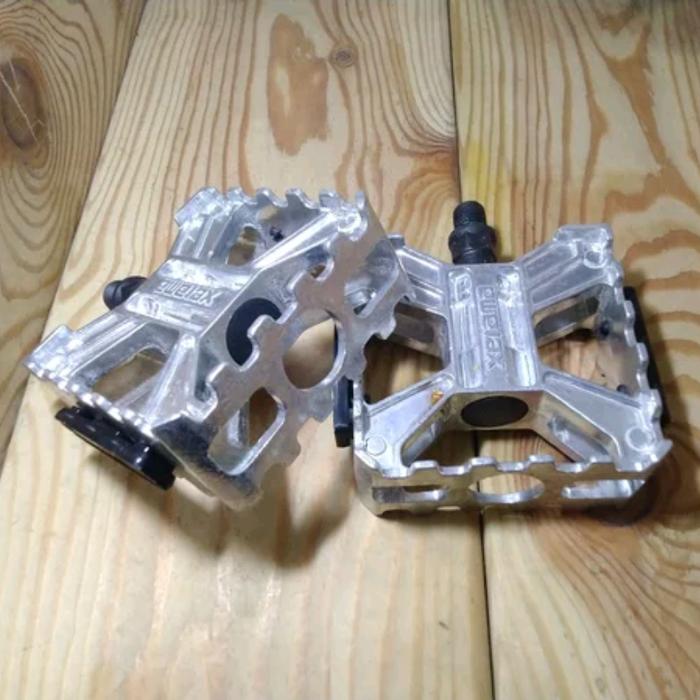 Crupi Pedals | atelier-yuwa.ciao.jp