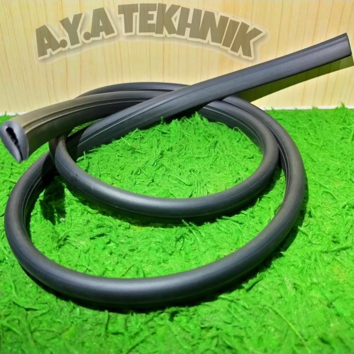 Jual Karet list U 15mm garis - Pelipit karet 15mm garis - List pintu ...