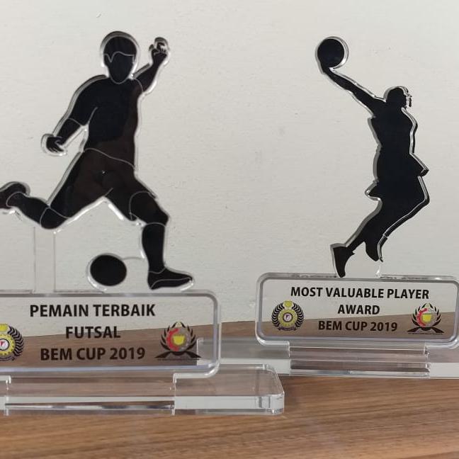 Jual PLAKAT AKRILIK FUTSAL, PLAKAT CUSTOM, PIAGAM, TROPHY AKRILIK 15X10 ...