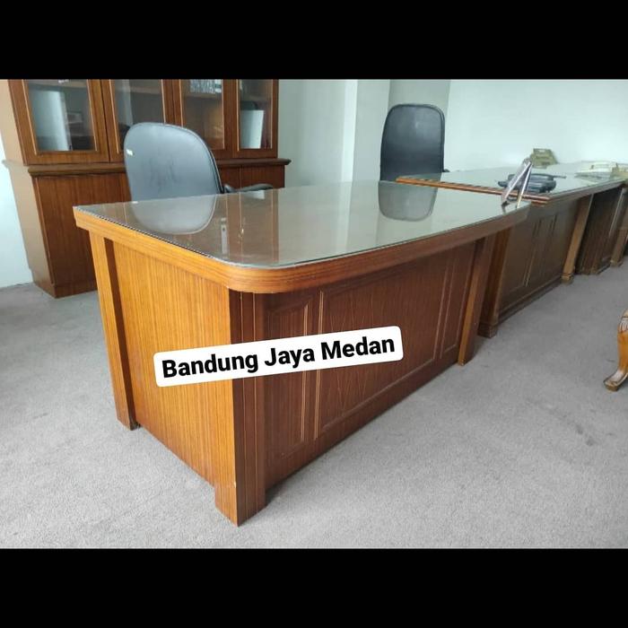 Jual Meja Kerja / Kantor 1 Biro Lengkung Solid Wood uk.150cm - Kota ...