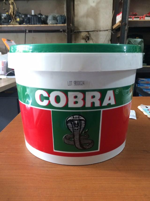 Jual Cobra Chassis Grease Hijau - Gemuk / Pelumas / Stempet 1 Pail 5 kg ...