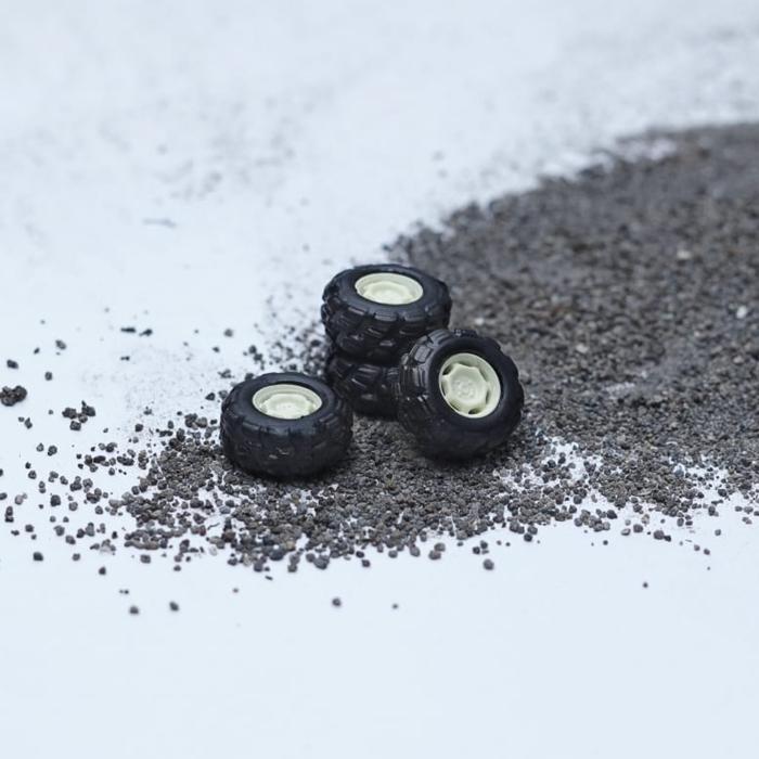 Jual Ban Karet 1/64 Off Road Velg Kaleng Broken White - KB001-A-3 - Kab ...