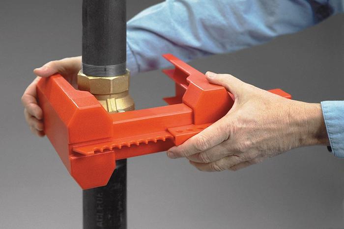 Jual Ball Valve Lockout, Large, for 2"-8" Outside Pipe Diameter, Red ...