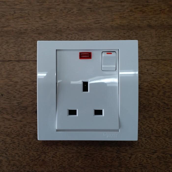 Jual SCHNEIDER STOP KONTAK AC W/ NEON VIVACE KB15N SOCKET 3PIN DENGAN ...
