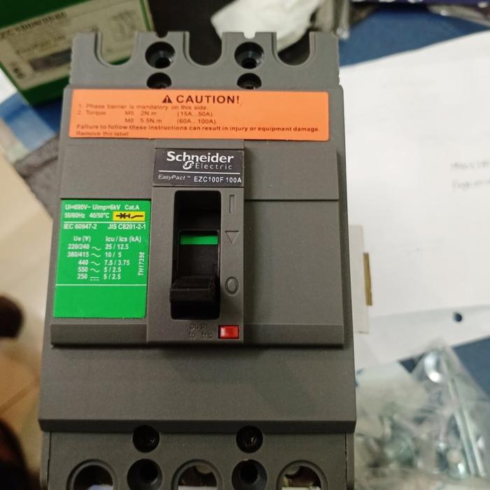 Jual MCCB SCHNEIDER EZC 100 F 3 PHASE 25A 30A 40A 50A - Jakarta Pusat - Plasma Jaya Electric ...