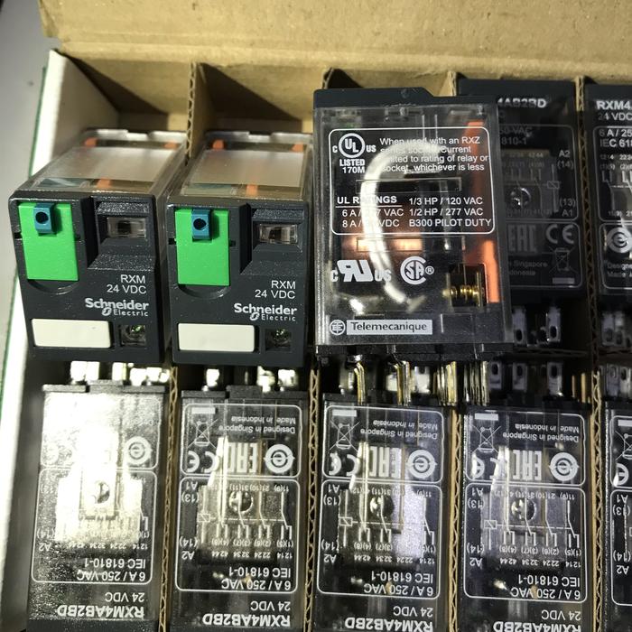 Jual Relay Schneider RXM4AB2BD 24VDC 6A - Kota Bandung - Lestari Elektrik Bandung | Tokopedia