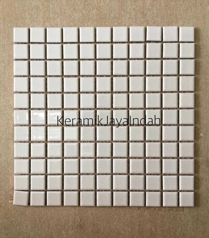 Jual IS1100 KERAMIK MOZAIK KOTAK WHITE GLOSSY 2,5CM - GLOSSY IS1100 ...
