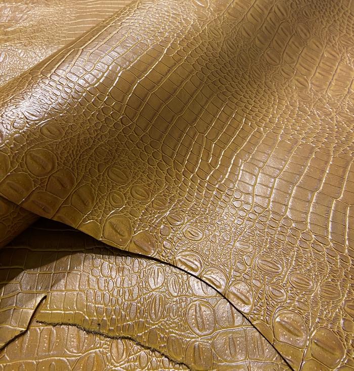 Jual Kulit sapi asli lembaran motif buaya (Croco emboss leather) - Kota ...
