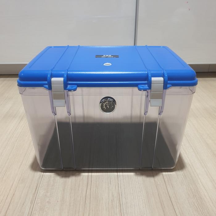 Jual Preloved Like New Big Size Dry Box Camera Video Kamera Lensa dll ...