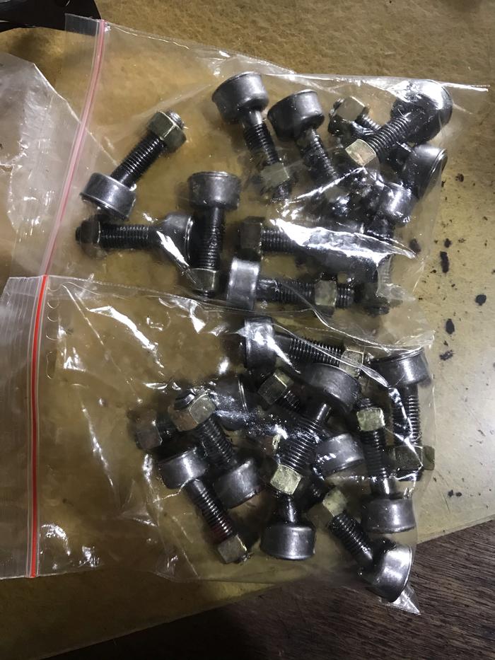 Jual Bolt rocker arm baut stelan setelan klep Hino Lohan 210 235 260 ... Jual Bolt rocker arm baut stelan setelan klep Hino Lohan 210 235 260 ...