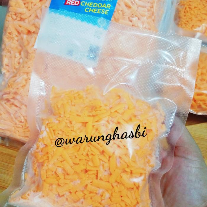 Jual Red cheddar cheese shredded (parut) 200gr - Jakarta Timur - warung ...