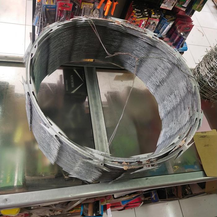 Jual KAWAT DURI SILET /RAZOR CBT 60/65 - Jakarta Selatan - TB. SAKURA ...