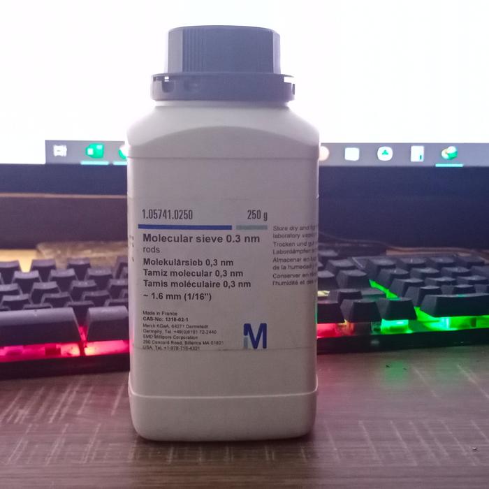 Jual MOLECULAR SIEVE 0.3 NM RODS ~ 1.6 MM (1/16"), 250 GR, MERCK ...