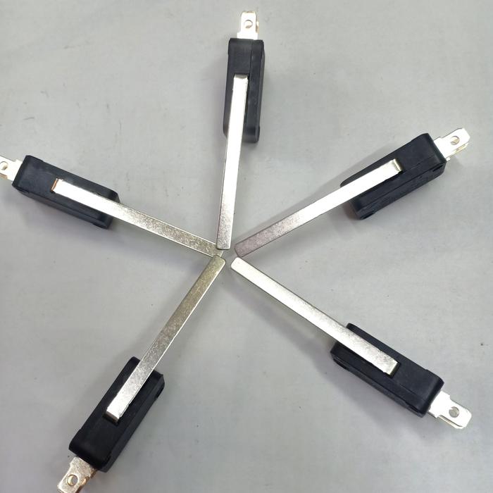 Jual Limit switch/Mikro switch LEMBUT plat panjang hitam(7-9)LEMA ...