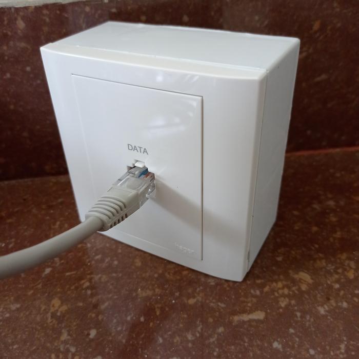 Jual Faceplate rj45 + Modular cat6 + Box satu set - Kota Tangerang ...