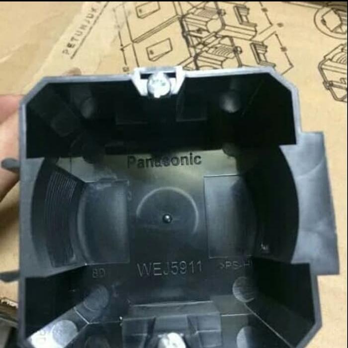 Jual inbow dus panasonic / in bow dus panasonic/ dudukan saklar ...