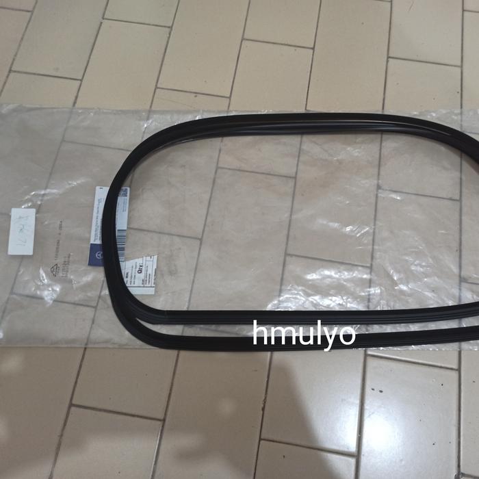 Jual Karet sunroof ORIGINAL Mercedes Benz W124 / W201 / W203. - Kota ...