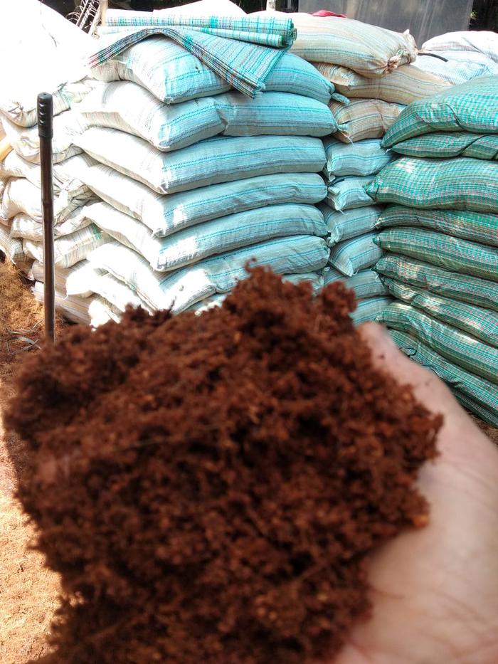Jual cocopeat kokopit karungan - Kab. Sleman - Osaka(omah sabut kelapa ...