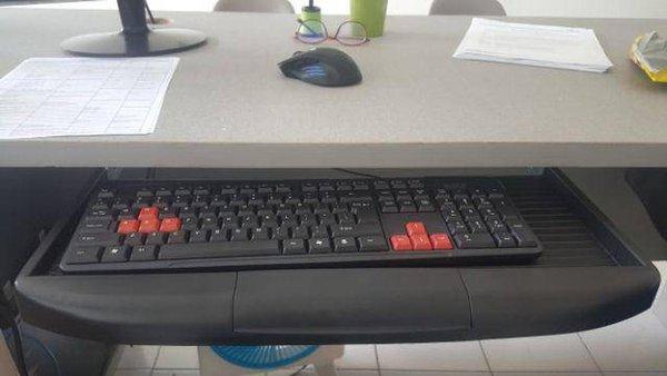 Jual Keyboard Tray Black / Rel Laci Untuk Komputer Plastik Hitam ...