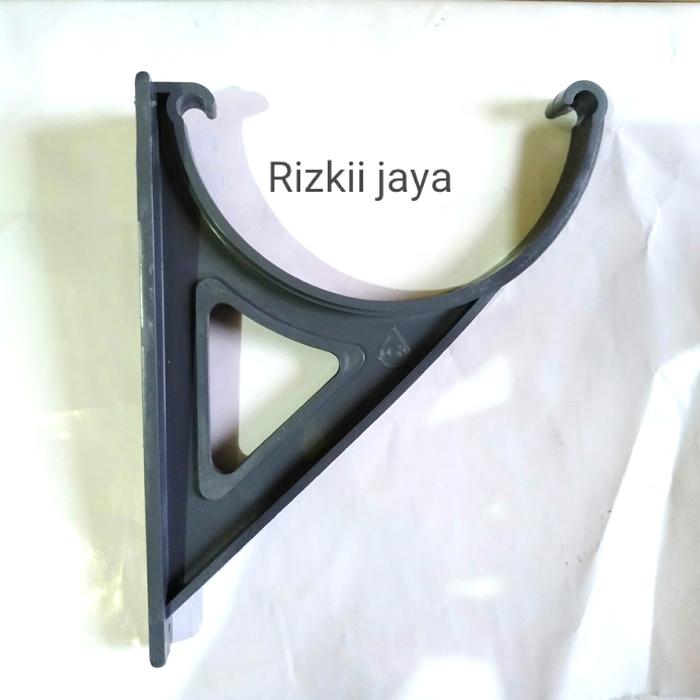 Jual gantungan talang air pvc 8" inch setengah lingkaran/merek Gress ...