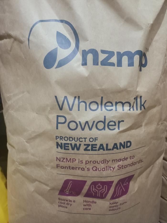 Jual NZMP Wholemilk Powder Susu Bubuk Full Cream Repack 250 Gram - Kota ...