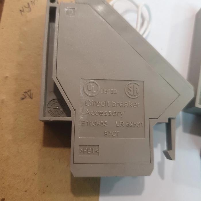 Jual Circuit breaker accessory E103955 - Jakarta Pusat - Prima Panel ...